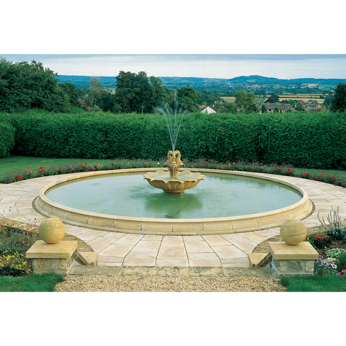 Haddonstone - Extra Large Pool (Kerbs, Vases and Plinths) - C4XLKVP ...